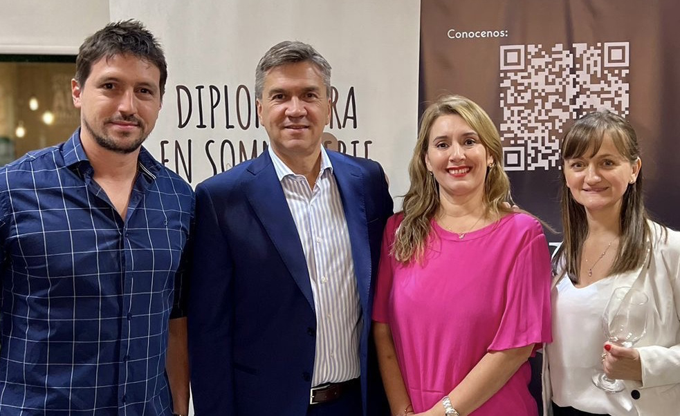 Lanzamiento de la Bienal Internacional de Esculturas 2024 de Resistencia – FEHGRA