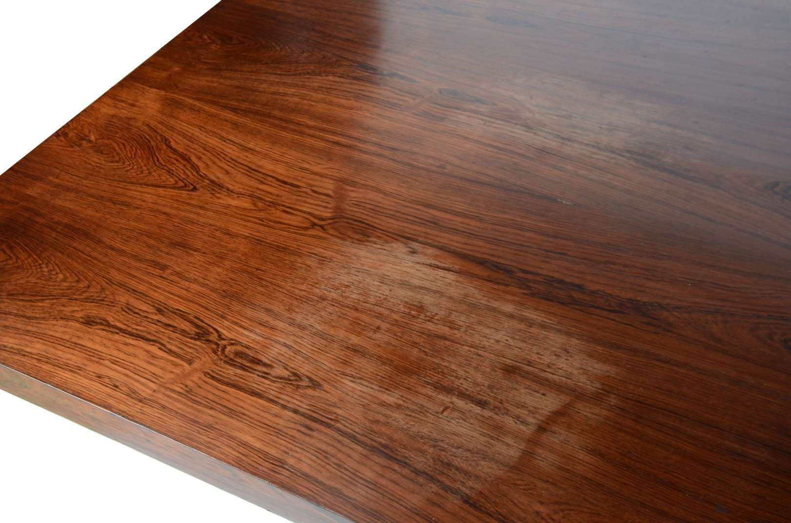 Mesa de jantar de jacarandá, tampo retangular a... - Galeria Alphaville