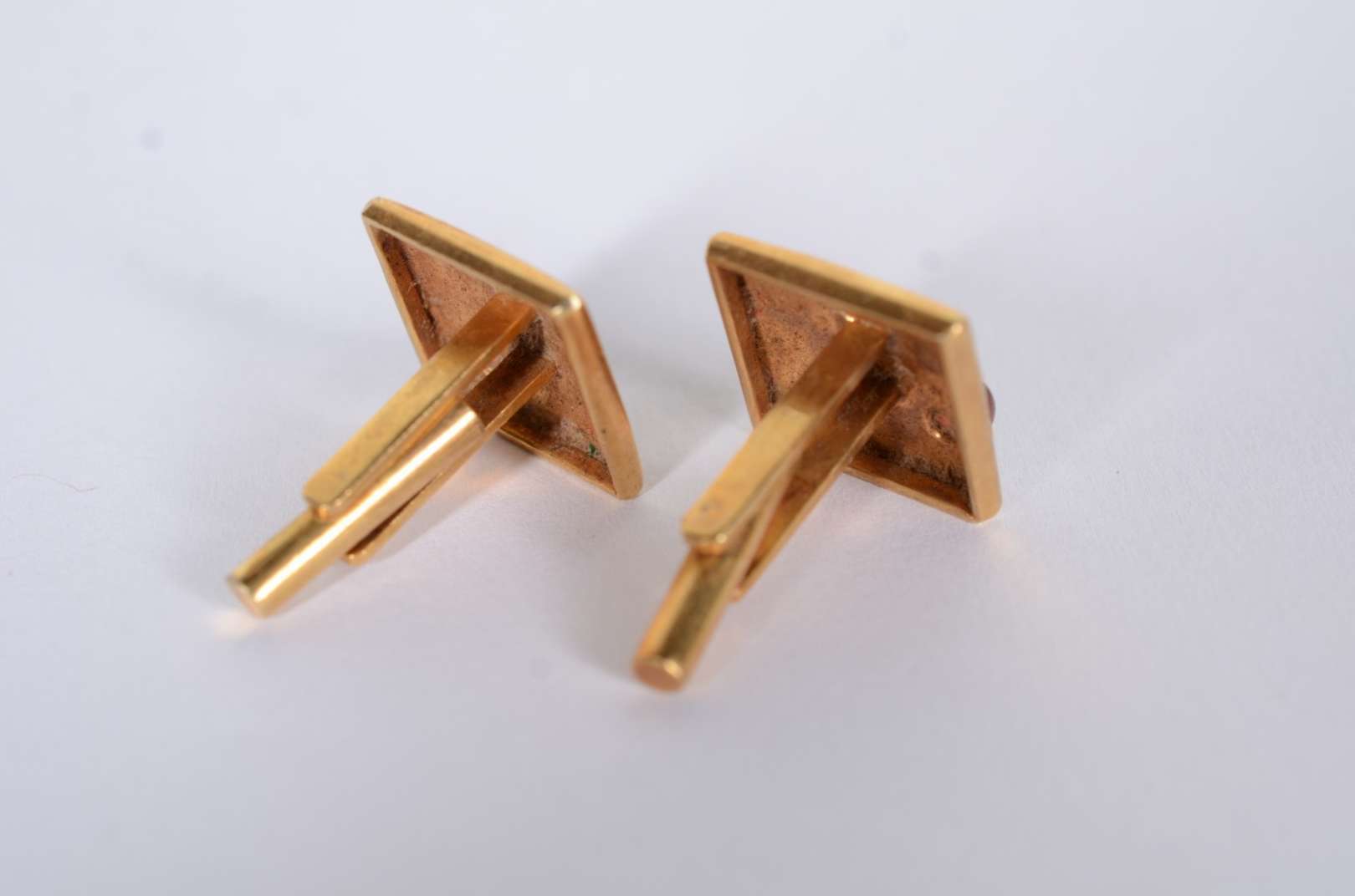 Par de abotoaduras de ouro 18 k. com pedra âmba... - Galeria Alphaville