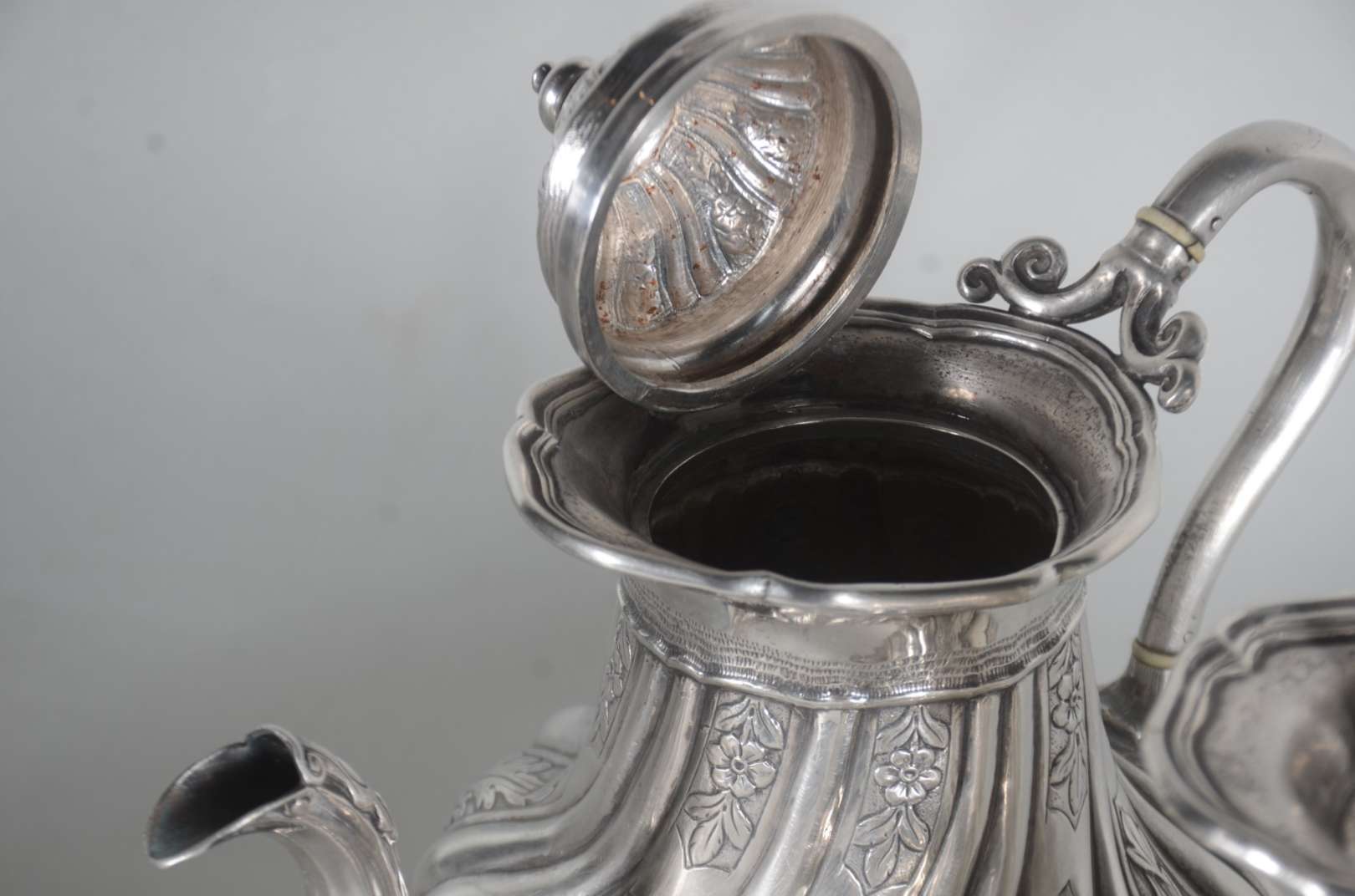 Baixela de chá e café de prata portuguesa contr... - Galeria Alphaville