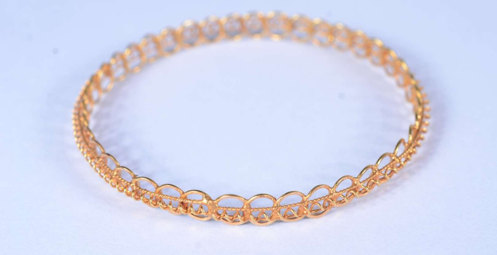 Pulseira escrava de ouro 18 k. (Por motivos de ... - Galeria Alphaville