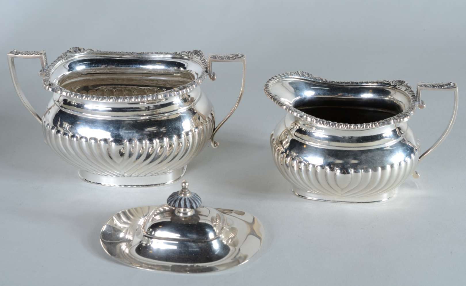 Baixela para chá e café de prata inglesa, contr... - Galeria Alphaville