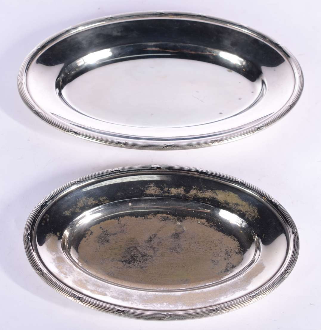 Parte de baixela de jantar de metal prateado Fr... - Galeria Alphaville