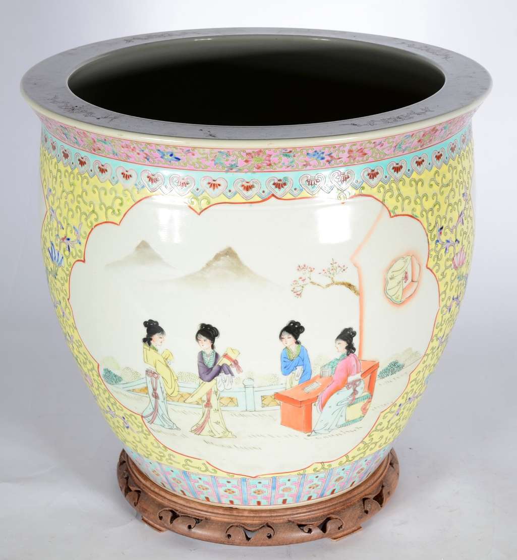 Cachepot de porcelana oriental, decorado com fi... - Galeria Alphaville