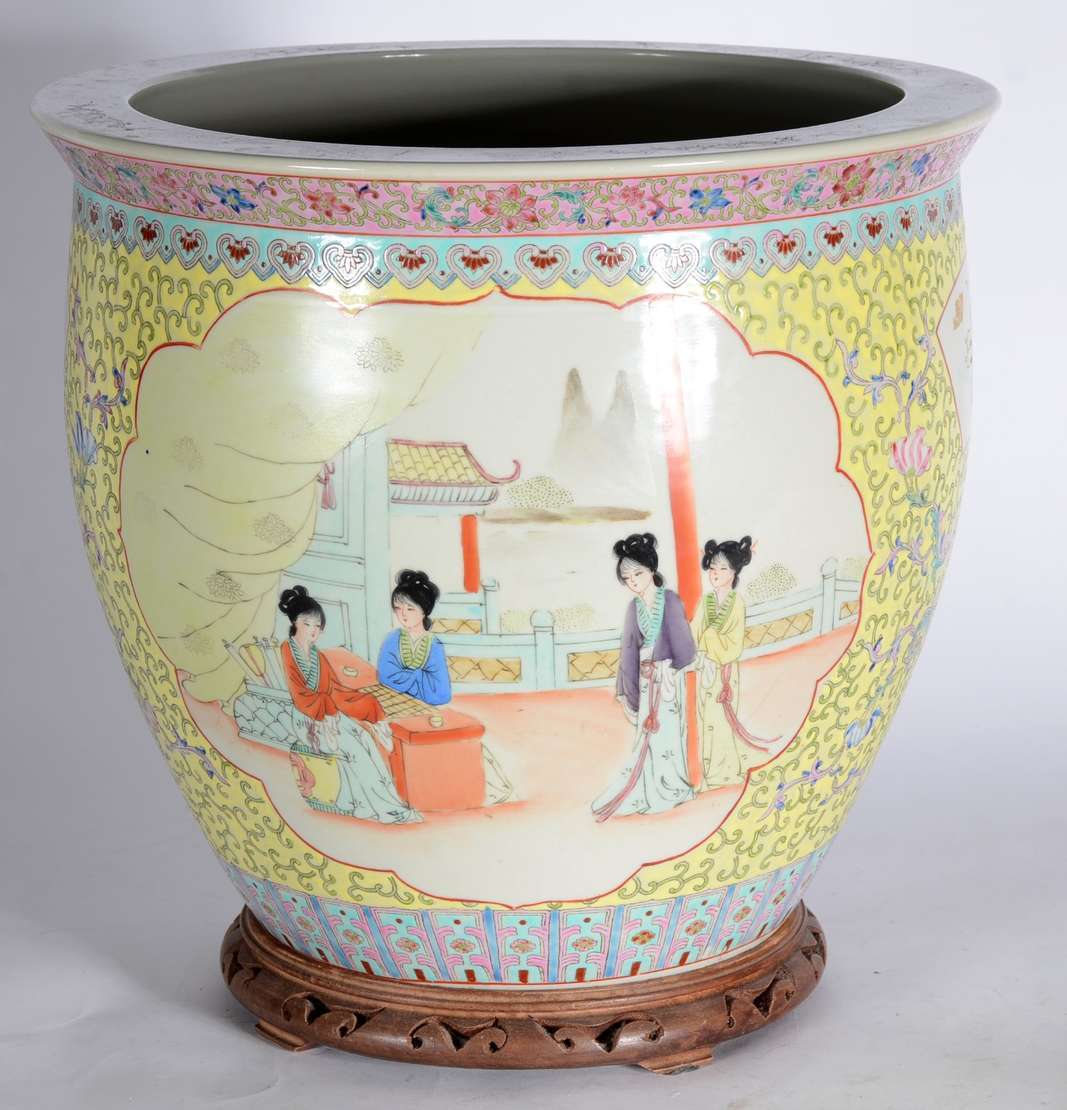 Cachepot de porcelana oriental, decorado com fi... - Galeria Alphaville