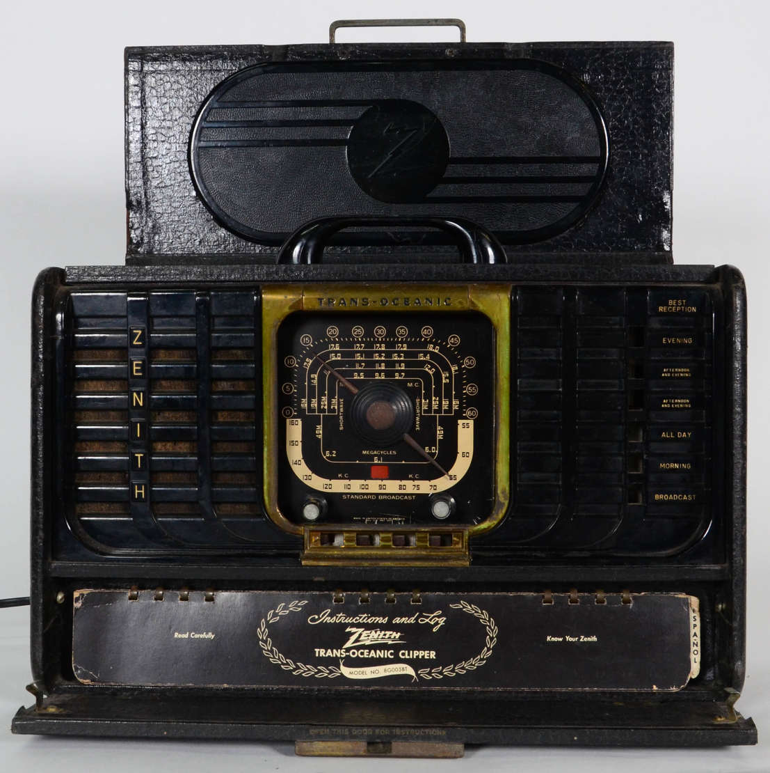 Antigo rádio americano Zenith, trans oceanic c... - Galeria Alphaville