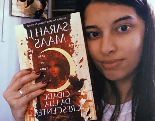 Entre Caixas & Livros · Catarse