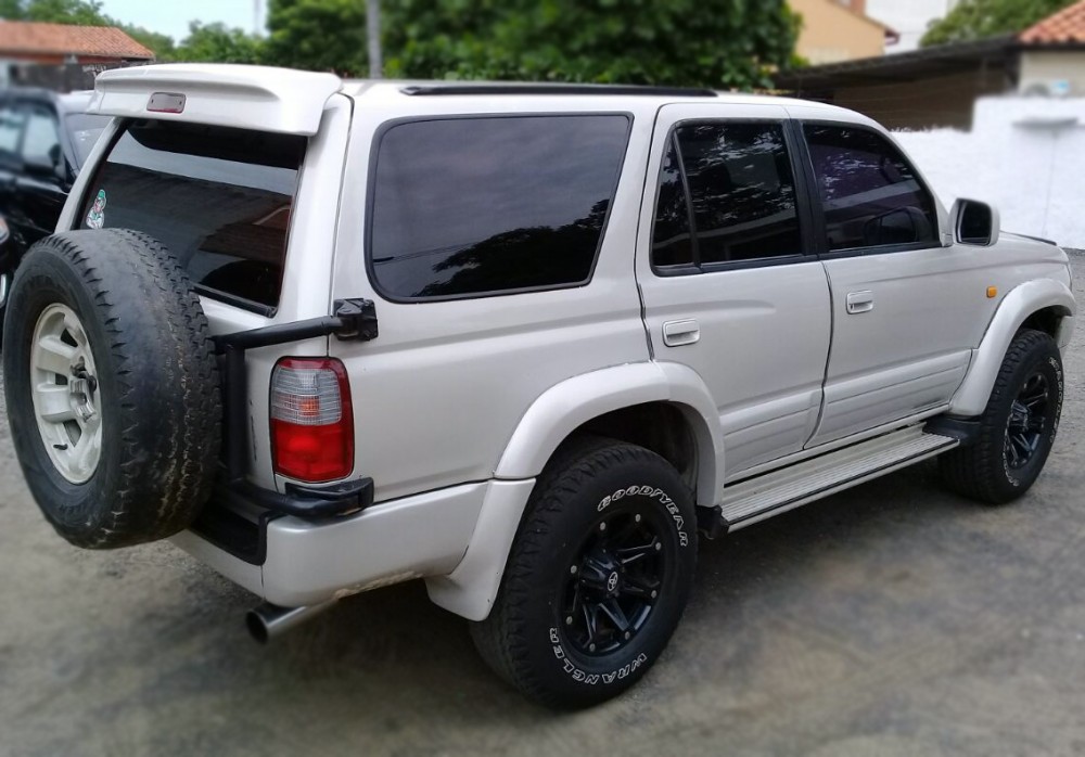 Toyota Hilux Surf 1996 en Asunción, Paraguay - ABC Market