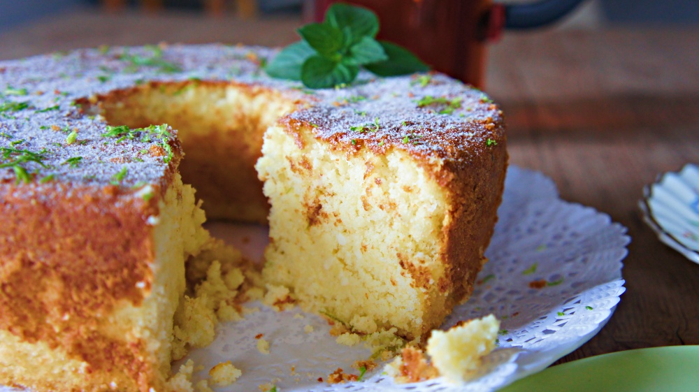 Receita de Bolo de Ricota e Limão com Farinha de Trigo | Delicitas