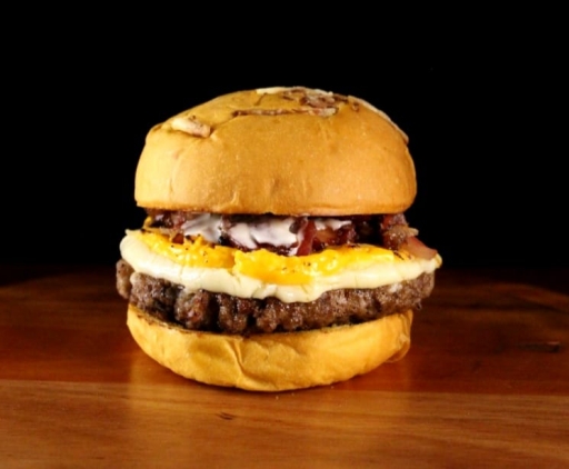 Quarteirão Rock Four Cheese Bacon 180Gr - Rock Burguer (Mistura Fina ...