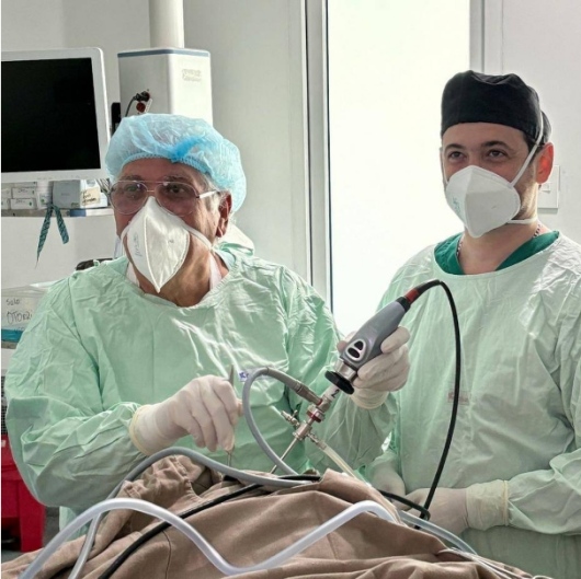 Dr. Simón Galvis Álvarez opiniones - Ortopedista y Traumatólogo ...