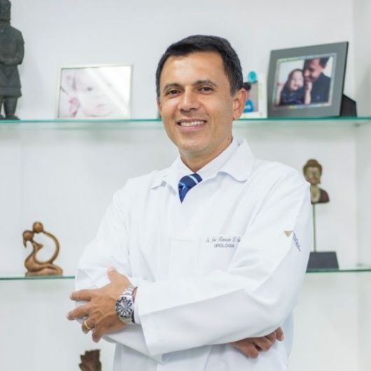 Dr. Jose Renato Lima Dos Santos - Urologista, Colatina
