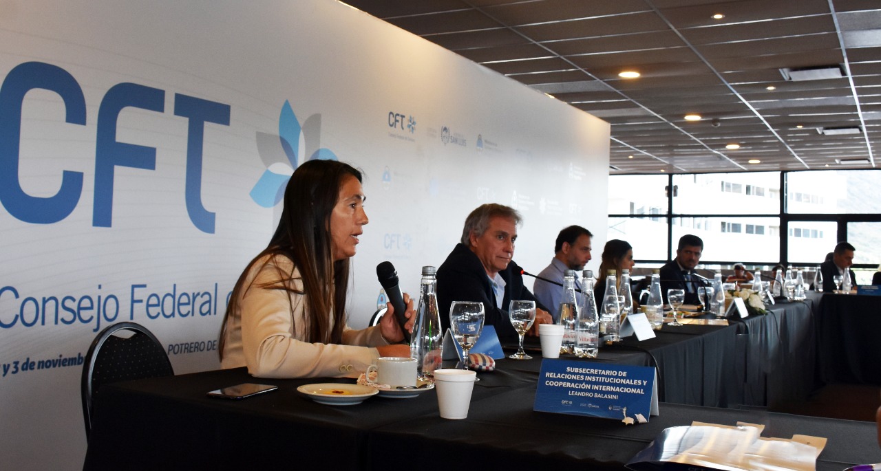 FEHGRA: El Portal “ReservAR Alojamiento” se presentó a los Ministros de ...