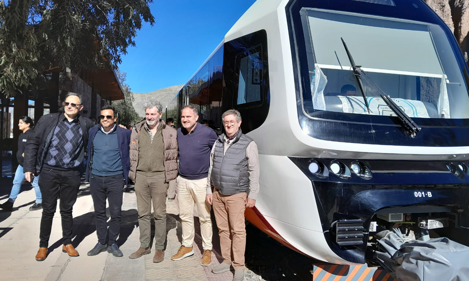 Autoridades de la Federación el primer viaje del Tren Solar de la ...