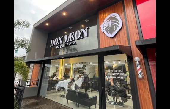 Don Leon Barbearia - Gleba