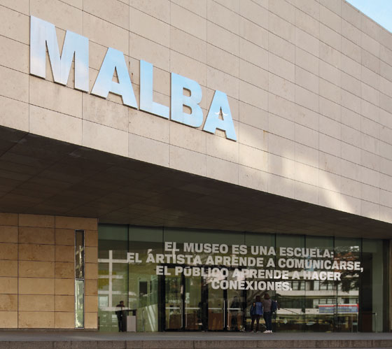 Luis Camnitzer sobre su obra El museo es una escuela Malba