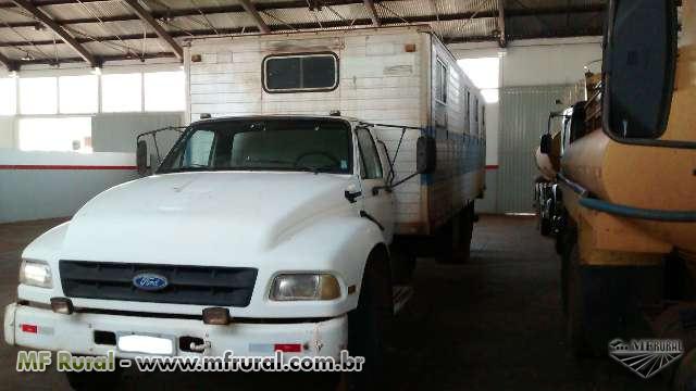 Caminhão Ford 12000 Ano 97 em Lençóis Paulista SP à venda. 152452