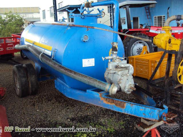 Distribuidor de Esterco Liquido 4000Lts C/Dmarca Dalfor em 130416