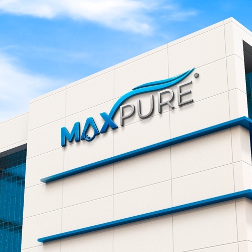 MAXPURE | Criação de Logo Para Outros