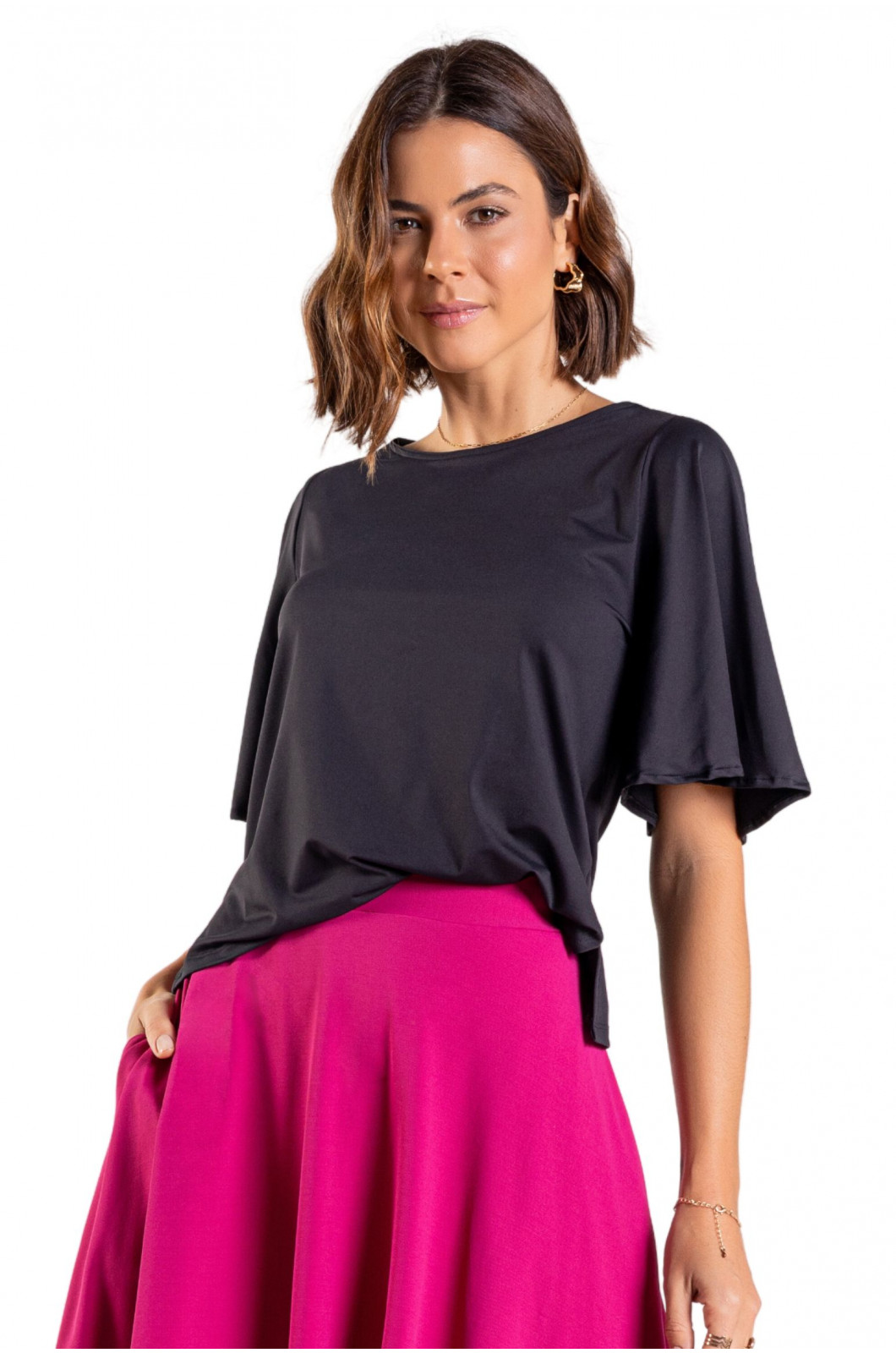 Blusa Feminina Preta Mangas Amplas B.ON | Conforto e Estilo