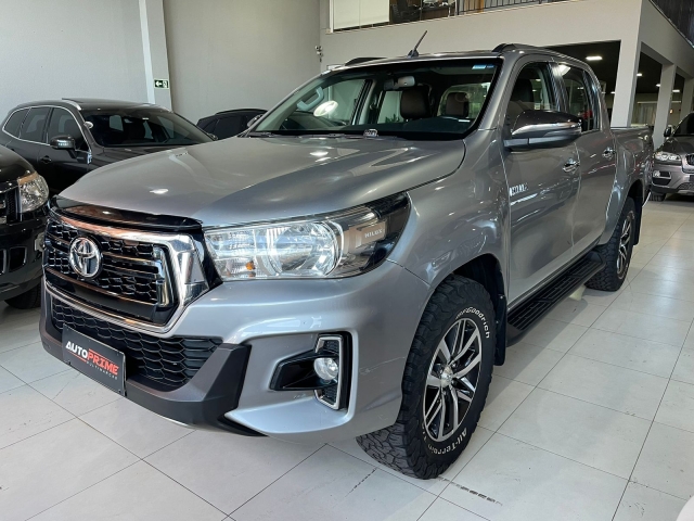 Toyota Hilux Cabine Dupla Hilux 2.8 TDI SRV CD 4x4 (Aut) - 19/19 - Auto ...