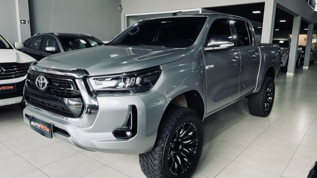 Folhacar - 2016 - Toyota Hilux Cabine Dupla Hilux 2.8 TDI SRV CD Auto ...