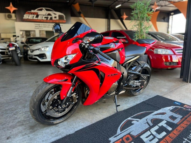 Folhacar - 2008 - Honda CBR 1000 Cbr 1000 RR Fireblade (STD) - Londrina