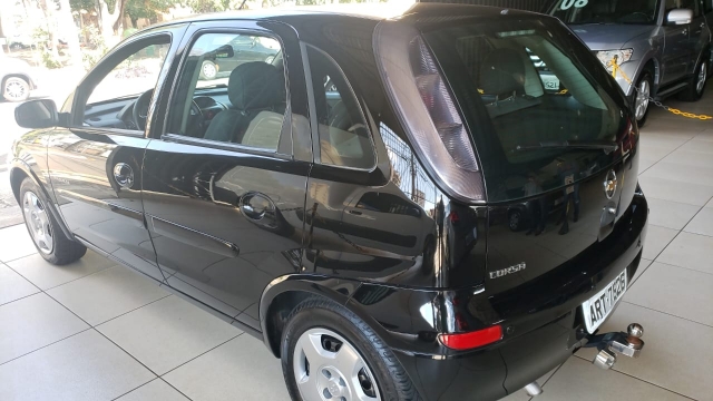 Folhacar - 2009 - Chevrolet Corsa Hatch Premium 1.4 (Flex) - Londrina