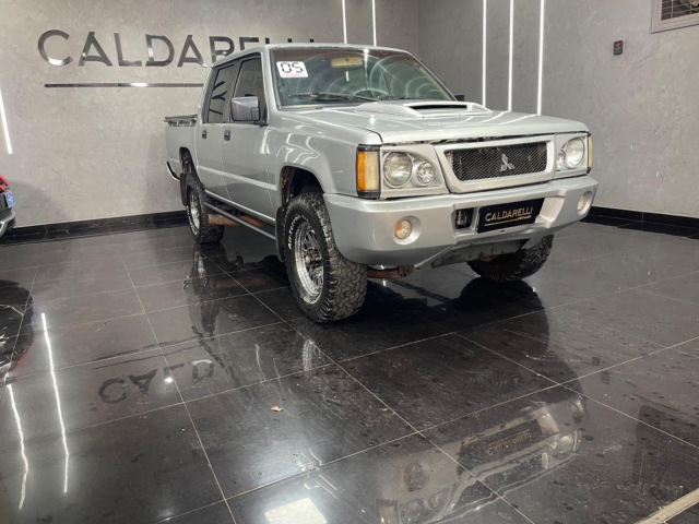 Folhacar - 2005 - Mitsubishi L200 L 200 GL 4x4 2.5 Turbo (nova série) (cab. dupla) - Londrina
