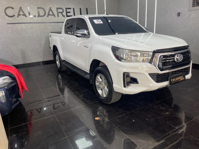 Folhacar - 2015 - Toyota Hilux Cabine Dupla Hilux 2.8 TDI SRV CD Auto ...