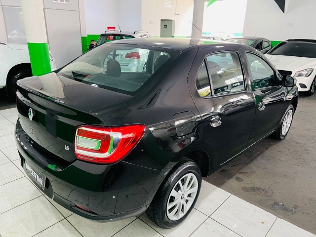 Renault Logan Expression 1.6 8V - 15/15 - Conceitual Multimarcas - Londrina