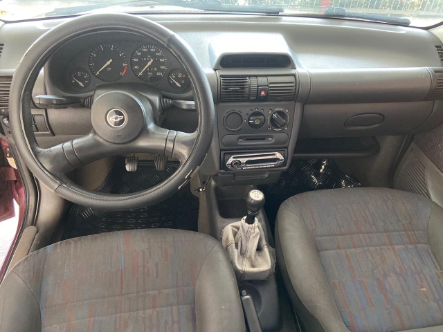Folhacar - 1995 - Chevrolet Corsa Hatch GL 1.4 EFi - Londrina