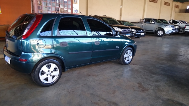 FG Car Veículos - 2005 Chevrolet Corsa Hatch Maxx 1.0 Verde Ar ...