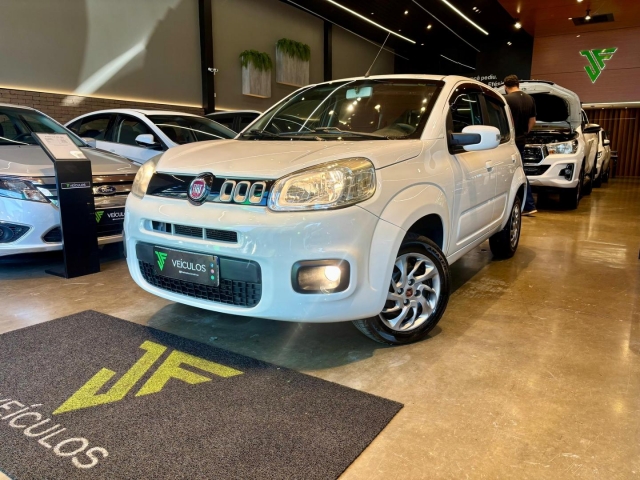 Folhacar - 2016 - Fiat Uno Evolution 1.4 (Flex) 4p - Londrina
