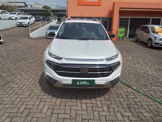 Folhacar - 2023 - Fiat Toro 2.0 TDI Volcano 4WD (Aut) - Londrina