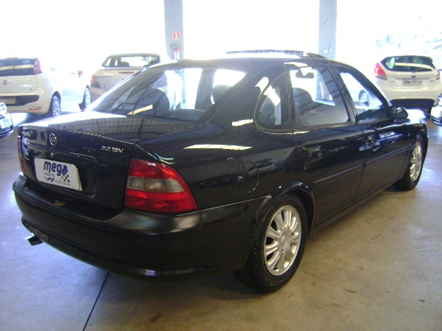 Chevrolet Vectra CD 2.2 MPFi 16V - 98/99 - Mega Motors Multimarcas ...