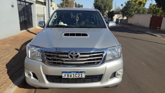 Ouro Car Multimarcas - 2012 Toyota Hilux Cabine Dupla Hilux 2.7 FLEX ...