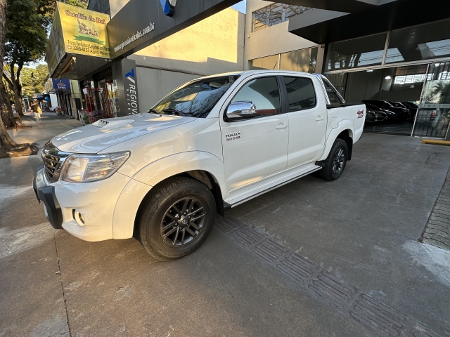Folhacar - 2013 - Toyota Hilux Cabine Dupla Hilux 3.0 TDI 4X4 CD SRV ...