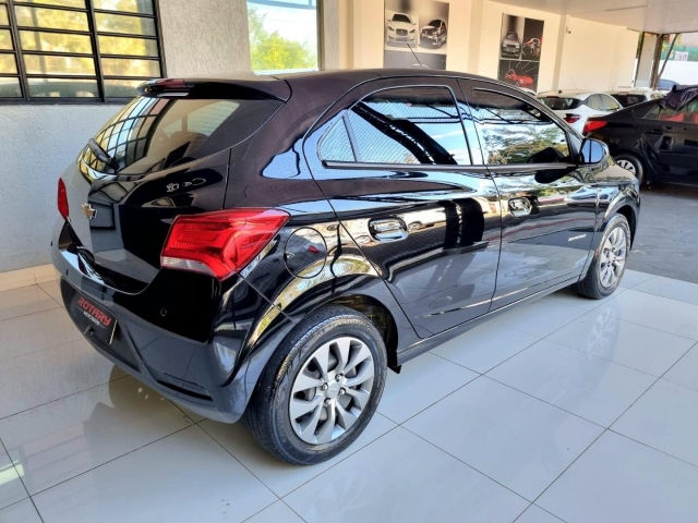 Chevrolet Onix 1.4 Advantage SPE/4 (Aut) - 19/19 - Rotary Veiculos ...