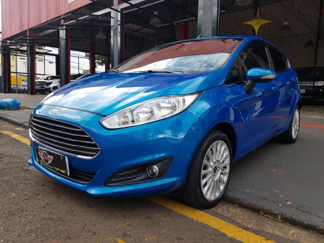 Sevenn Multimarcas - 2017 Ford Fiesta Hatch New New Fiesta Titanium 1.6 ...