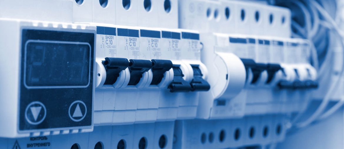 O que é disjuntor e para que serve este equipamento elétrico? | Triider